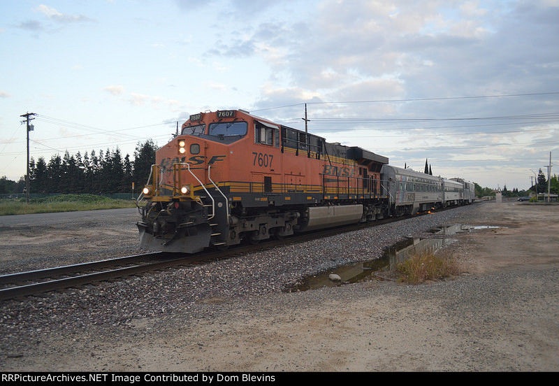 BNSF 7697